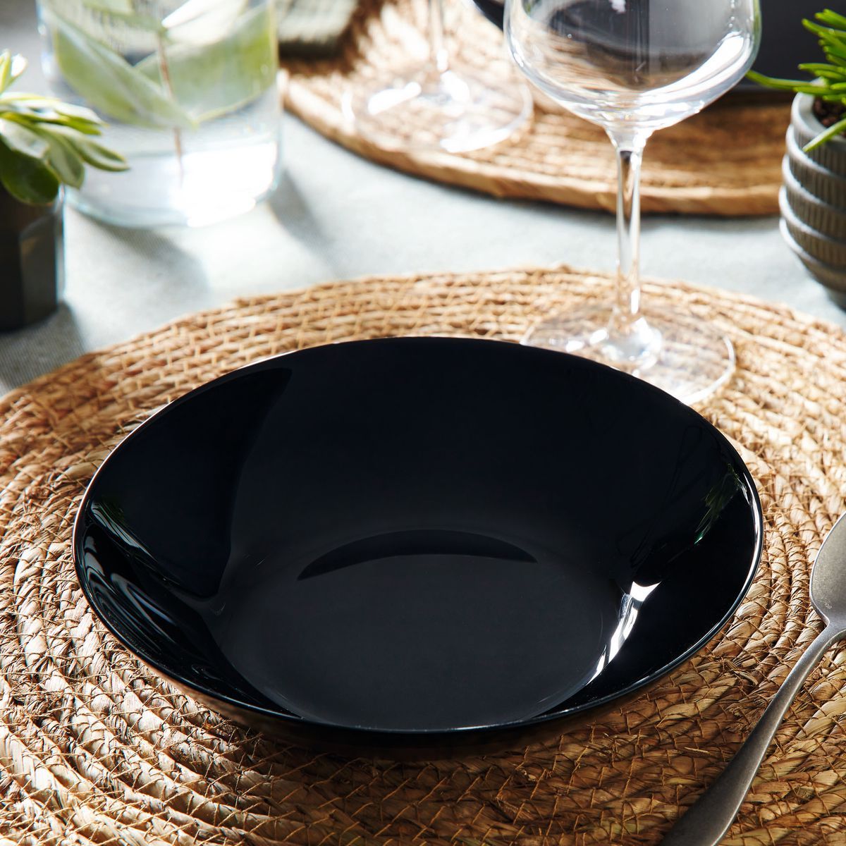 Luminarc Temp Zelie Soup Plate 20 CM - BLACK|20 Centimetre Black Soup ...